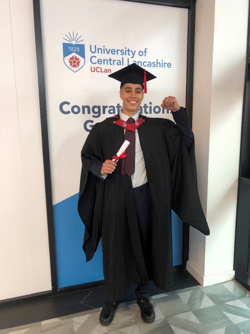 Preston College alumnus prepares for professional boxing debut | LBV Hub