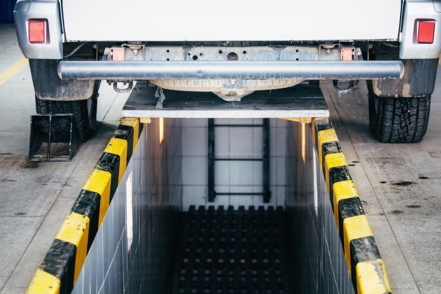 A Comprehensive Guide to Vehicle Inspection Pit Safety | LBV Hub
