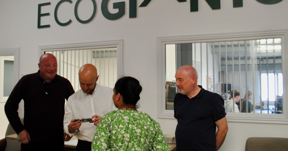 Jonathan Hinder MP Visits EcoGiants | LBV Hub